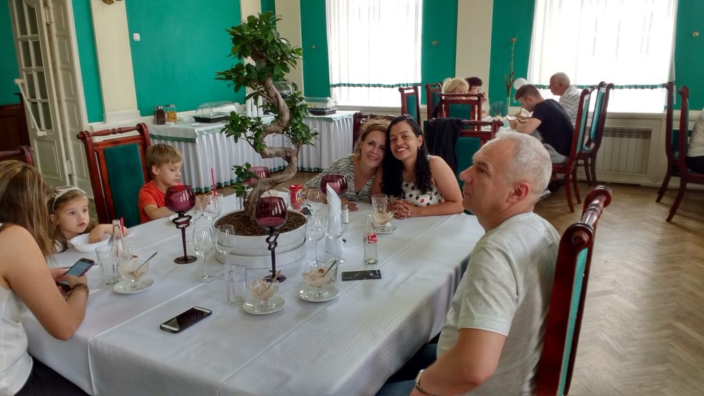 Personajes - Sin Parentesis